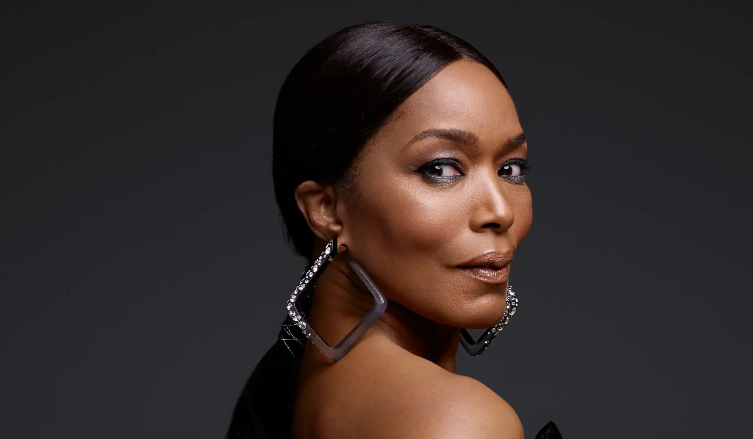 Angela Bassett to FINALLY Receive Her Oscars...Honorary That Is | Blex Media