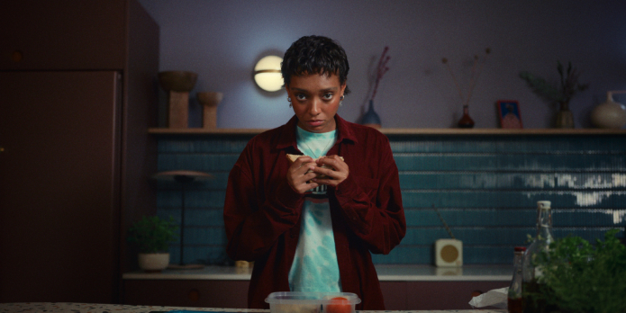 Sophie Wilde Leads Netflix Comedy-Drama Series Everything Now [TRAILER ...