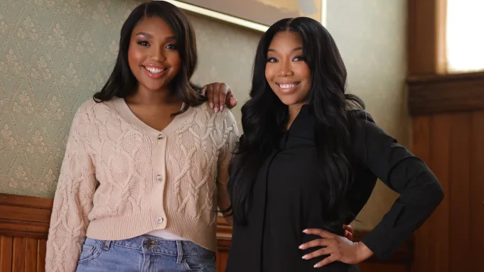 Brandy and Daughter Sy'Rai Smith to Star as Sisters in New Lifetime ...